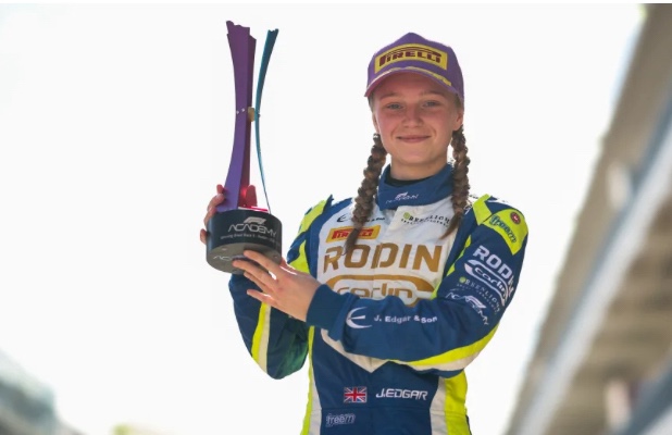 Cumbrian Jessica Edgar Tastes Victory In F1 Academy Season Closer – THE ...