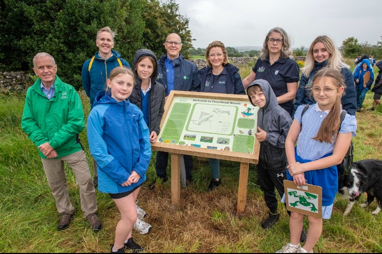 Paragon Veterinary Group and primary school children open new woodland ...