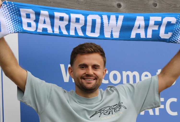 Barrow AFC: Bluebirds sign Gateshead midfielder for undisclosed fee ...